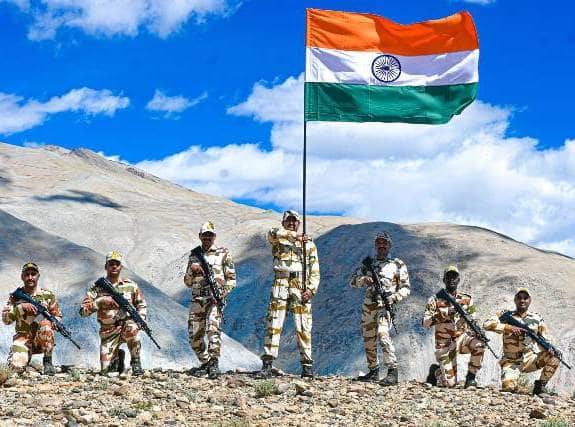 भारताचा राष्टीय ध्वज विषयी माहीती - रंग ,इतिहास व आचारसंहिता- India ...